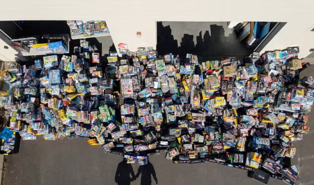 Get Bricks quick: collectible Lego sets fuel growing black market | NEWS